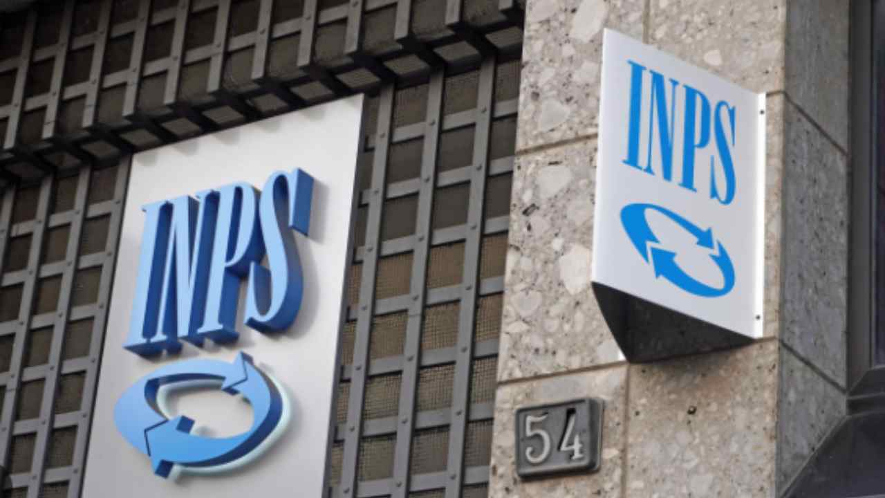 Pratiche INPS: come cambiare indirizzo per la reperibilità della malattia