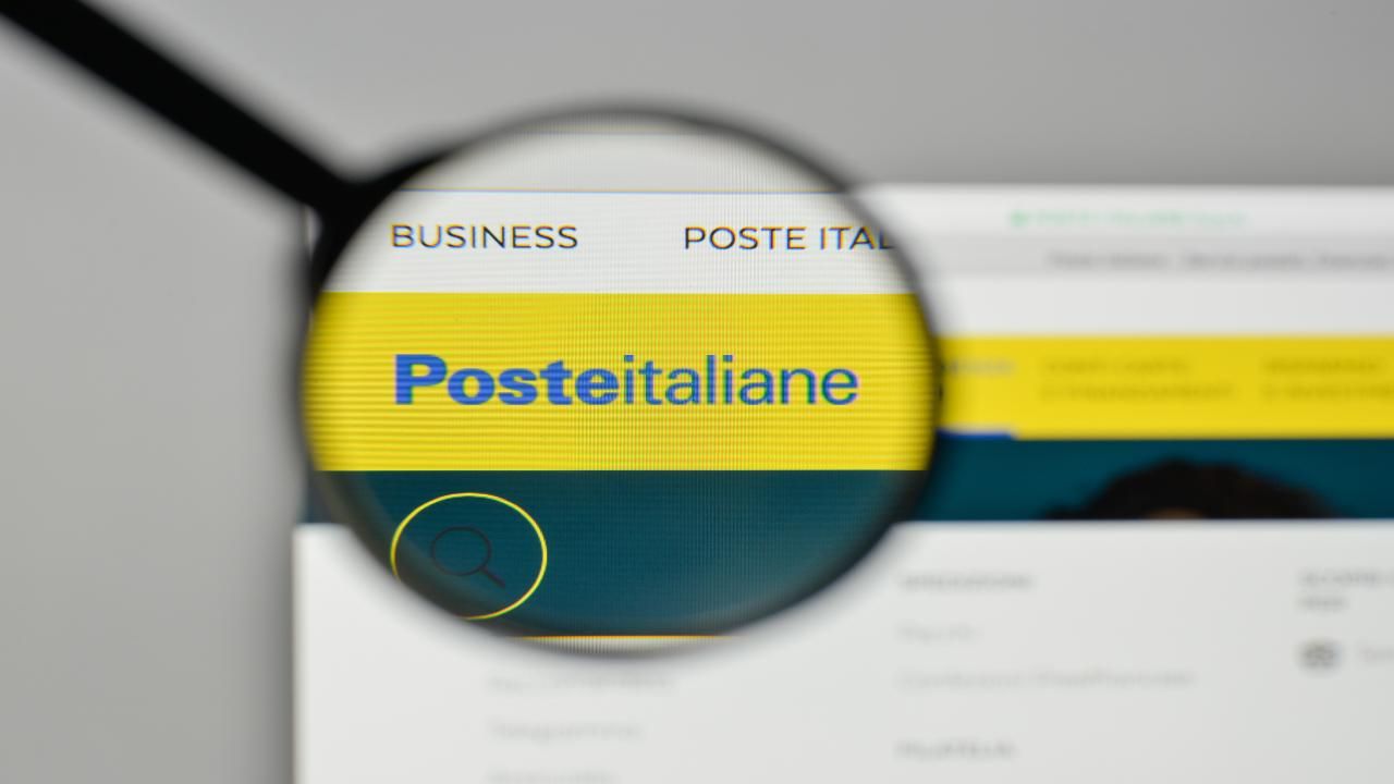 L'avviso di Poste ai clienti: cosa non fare mai, svuotano il conto